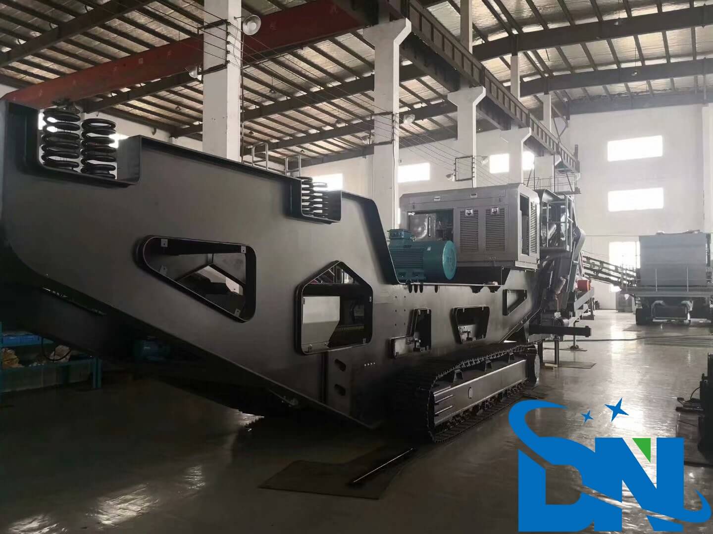 Crawler-Type Mobile Crusher - Eastman Rock Crusher